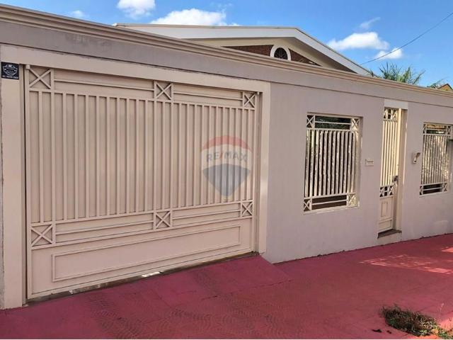 Casa para venda em Centro em Sertãozinho São Paulo de 154.17m² com 3 Quartos e 3 Garagens
