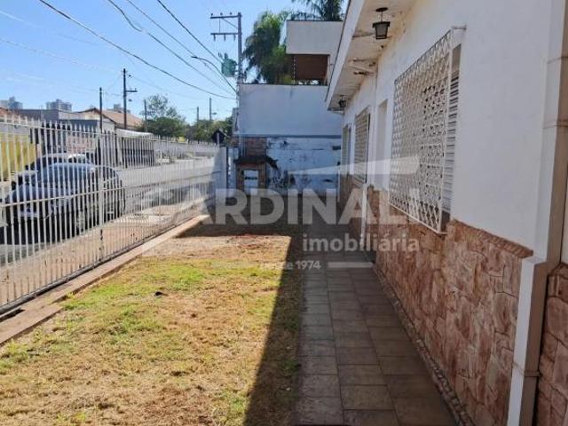 Casa para venda em Centro de 168.00m² com 3 Quartos e 2 Garagens