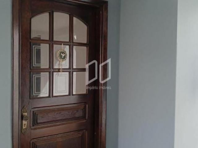 Casa para venda em Centro de 174.00m² com 3 Quartos e 2 Garagens