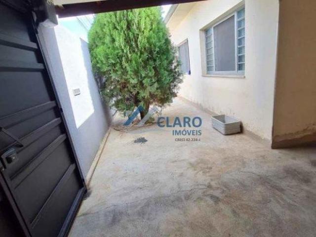 Casa para venda em Centro de 176.00m² com 3 Quartos e 2 Garagens