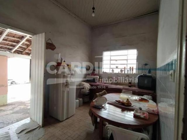 Casa para venda em Centro de 181.00m² com 3 Quartos e 3 Garagens