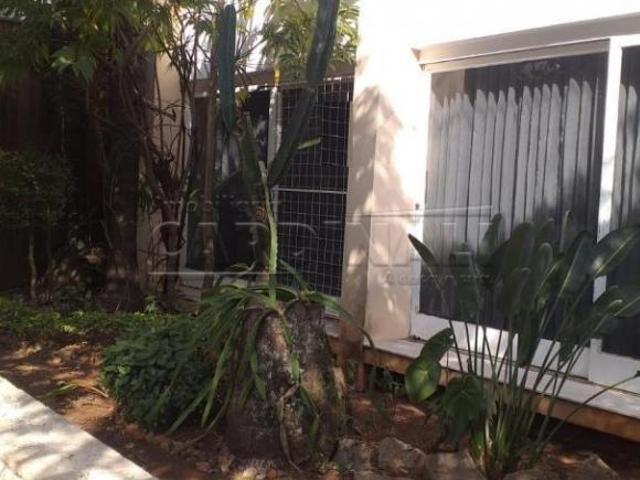 Casa para venda em Centro de 188.00m² com 2 Quartos
