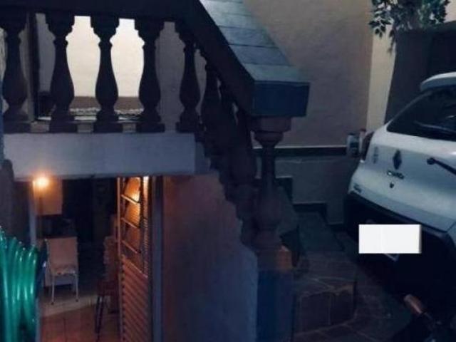 Casa para venda em Centro de 100.00m² com 5 Quartos e 2 Garagens