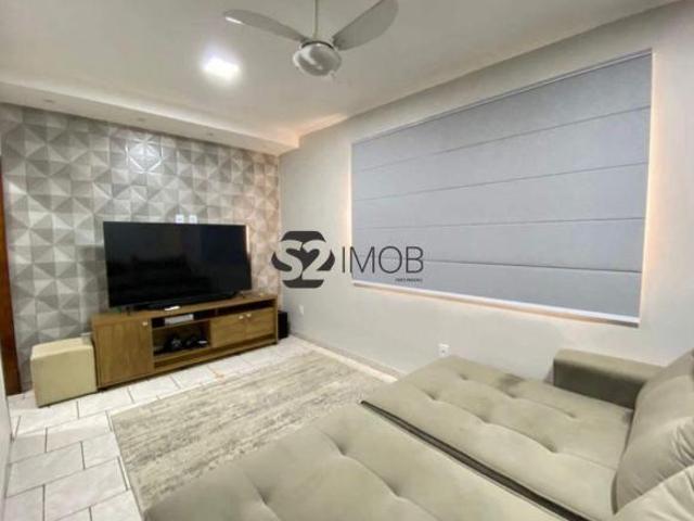 Casa para venda em Centro de 108.00m² com 2 Quartos e 2 Garagens