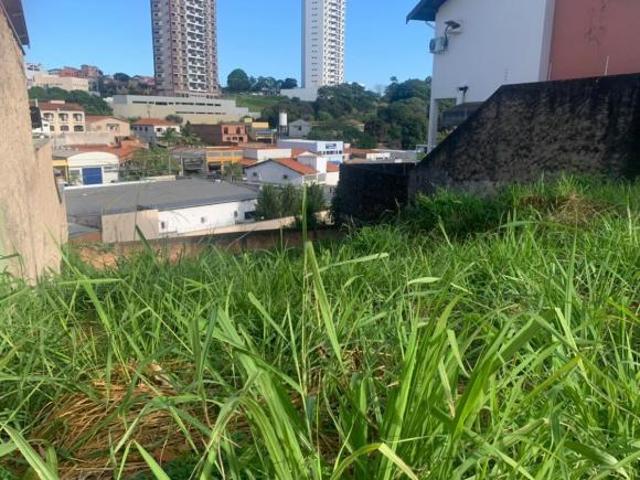 Casa para venda em Centro de 10.00m² com 1 Quarto, 1 Suite e 1 Garagem