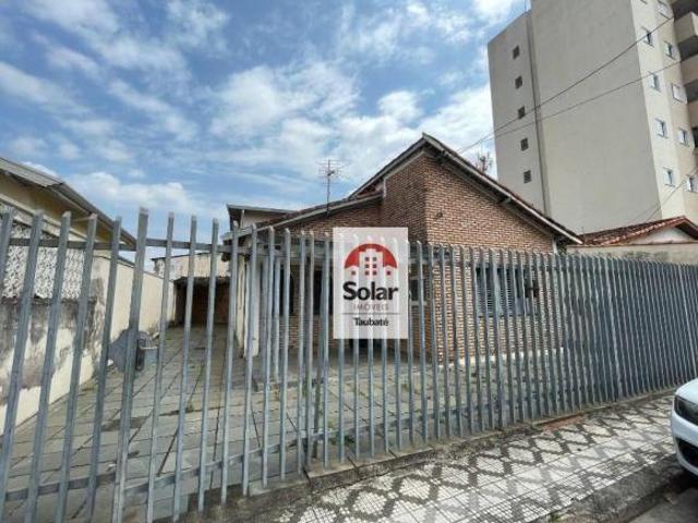 Casa para venda em Centro de 113.00m² com 2 Quartos e 4 Garagens