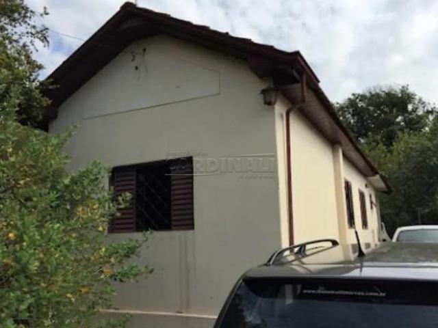 Casa para venda em Centro de 110.00m² com 3 Quartos e 1 Garagem
