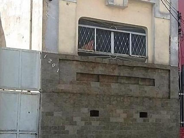 Casa para venda em Centro de 112.00m² com 3 Quartos, 1 Suite e 1 Garagem