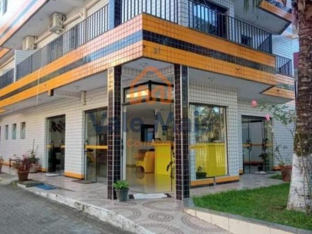 Casa para venda em Centro de 1170.00m² com 25 Quartos, 25 Suites e 30 Garagens