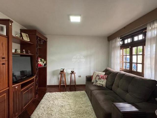 Casa para venda em Centro de 118.00m² com 3 Quartos e 2 Garagens