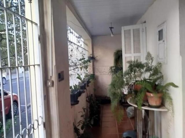 Casa para venda em Centro de 121.00m² com 3 Quartos e 1 Garagem