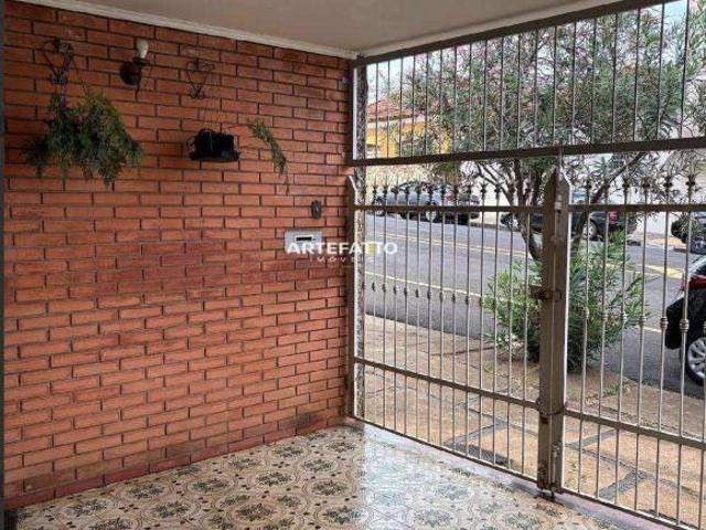 Casa para venda em Centro de 279.00m² com 7 Quartos, 2 Suites e 3 Garagens