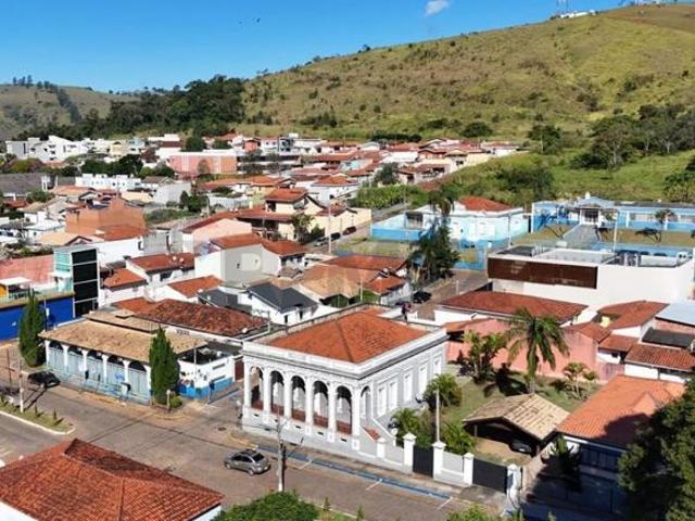 Casa para venda em Centro de 279.26m² com 3 Quartos