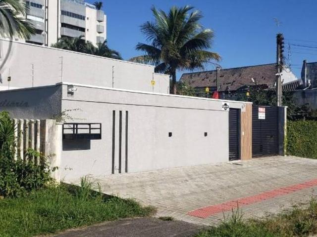 Casa para venda em Centro de 283.00m² com 7 Quartos, 2 Suites e 5 Garagens
