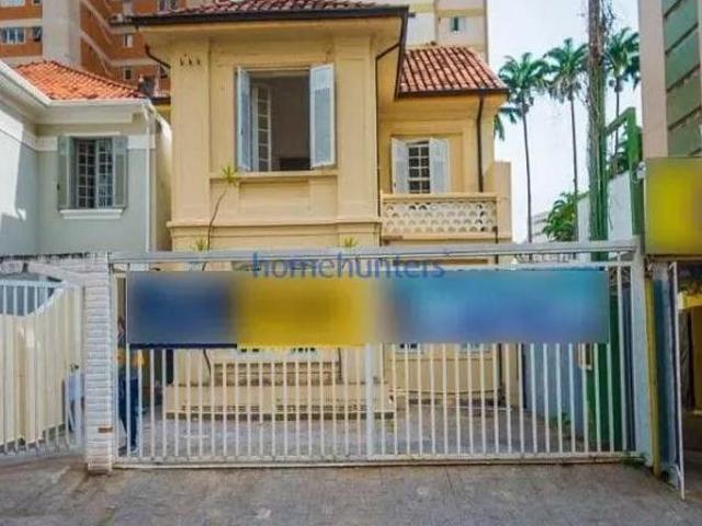 Casa para venda em Centro de 280.00m² com 3 Quartos e 2 Garagens