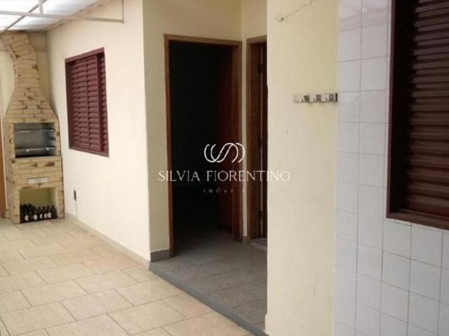 Casa para venda em Centro de 280.00m² com 5 Quartos e 1 Garagem