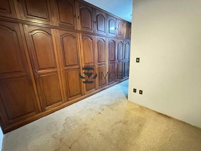 Casa para venda em Centro de 294.24m² com 3 Quartos, 3 Suites e 2 Garagens