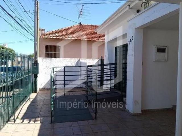 Casa para venda em Centro de 203.00m² com 2 Quartos e 1 Garagem