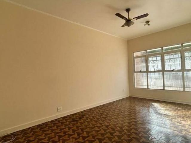 Casa para venda em Centro de 208.50m² com 3 Quartos e 2 Suites