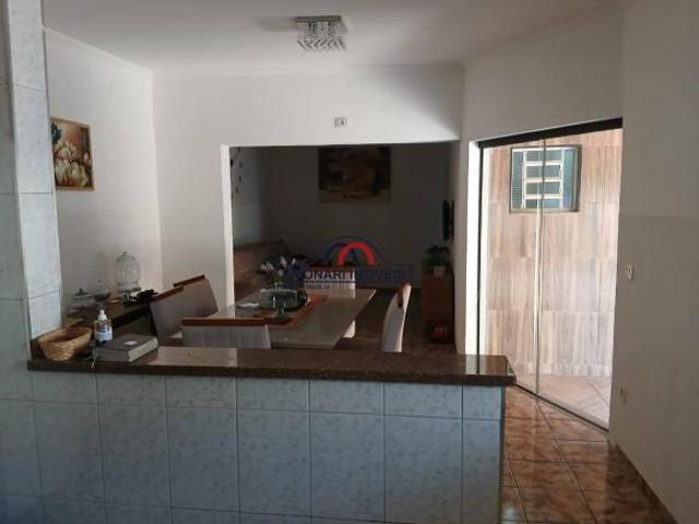 Casa para venda em Centro de 210.00m² com 3 Quartos e 1 Suite