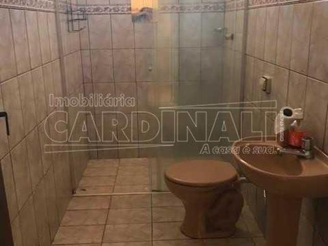 Casa para venda em Centro de 232.00m² com 3 Quartos, 1 Suite e 2 Garagens