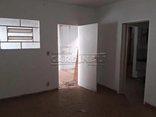 Casa para venda em Centro de 237.00m² com 3 Quartos e 1 Garagem