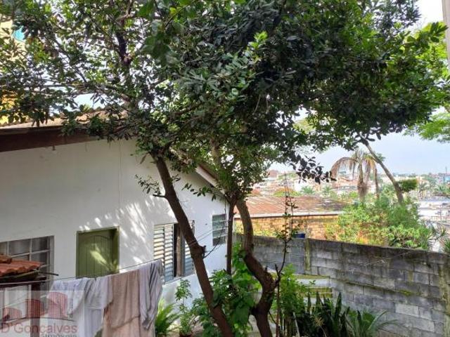 Casa para venda em Centro de 375.00m² com 2 Quartos e 1 Garagem