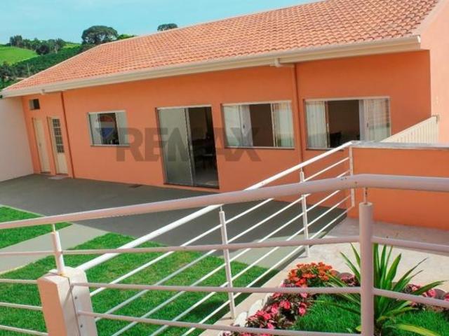 Casa para venda em Centro de 380.00m² com 7 Quartos, 7 Suites e 20 Garagens