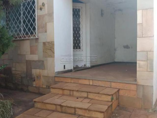 Casa para venda em Centro de 405.00m² com 3 Quartos e 1 Garagem