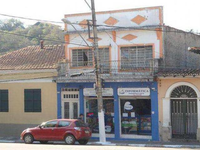 Casa para venda em Centro de 408.00m² com 3 Quartos