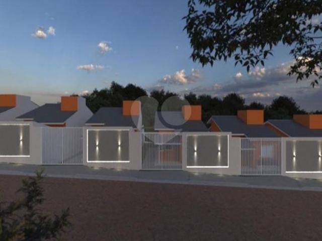 Casa para venda em Centro de 78.00m² com 3 Quartos, 1 Suite e 2 Garagens