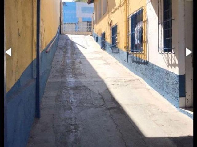 Casa para venda em Centro de 704.00m² com 25 Quartos e 10 Garagens