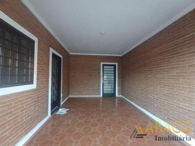 Casa para venda em Centro de 70.00m² com 3 Quartos, 1 Suite e 2 Garagens