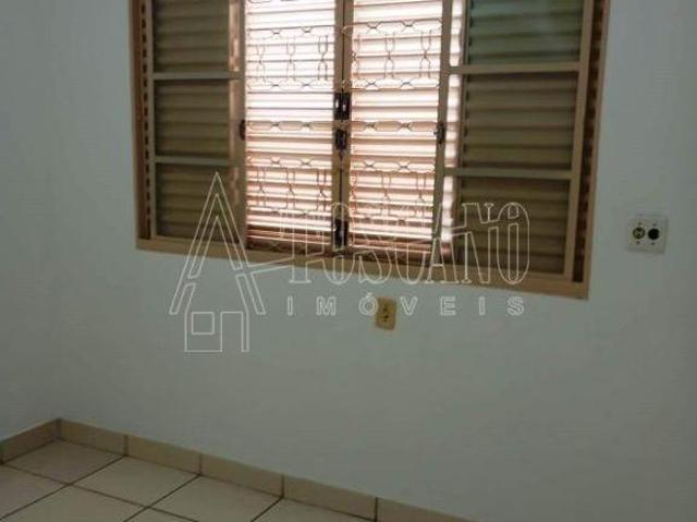 Casa para venda em Centro de 86.00m² com 2 Quartos, 1 Suite e 2 Garagens