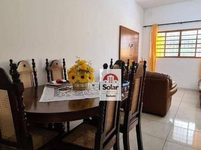Casa para venda em Centro de 90.00m² com 2 Quartos, 1 Suite e 1 Garagem