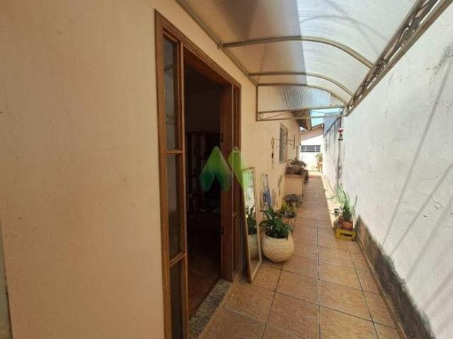 Casa para venda em Centro de 92.00m² com 3 Quartos