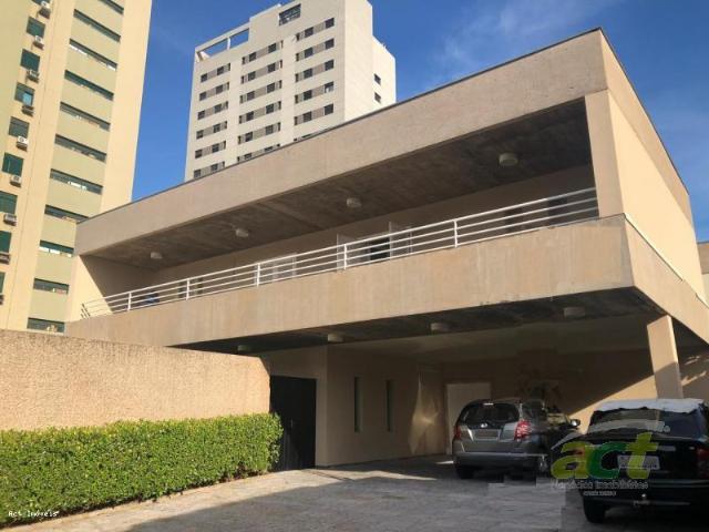 Casa para venda em Centro em Araçatuba São Paulo de 800.00m² com 4 Quartos, 4 Suítes e 9 Garagens