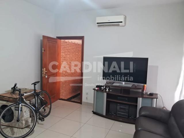Casa para venda em Centro em Araraquara São Paulo de 171.00m² com 3 Quartos, 1 Suíte e 2 Garagens