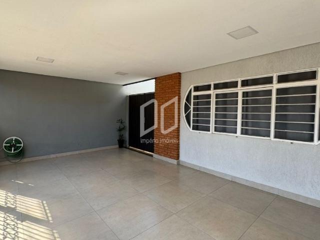 Casa para venda em Centro em Araraquara São Paulo de 201.00m² com 3 Quartos e 2 Garagens