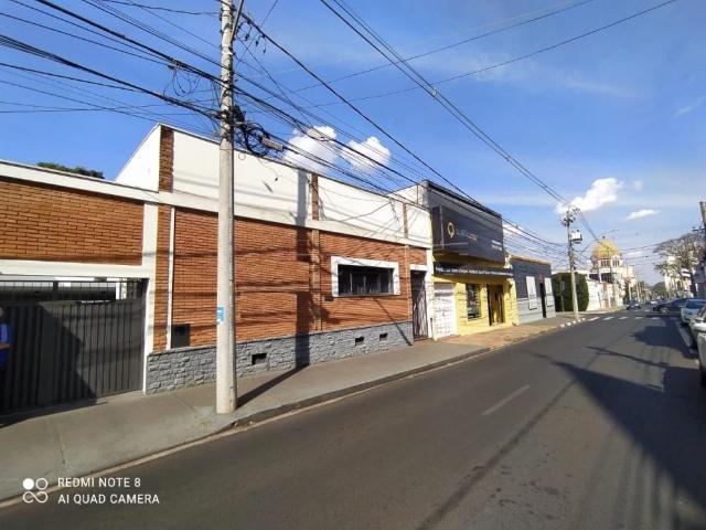 Casa para venda em Centro em Araraquara São Paulo de 201.00m² com 3 Quartos e 3 Garagens