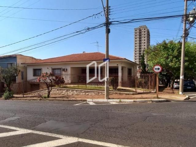 Casa para venda em Centro em Araraquara São Paulo de 367.00m² com 3 Quartos, 3 Suítes e 2 Garagens