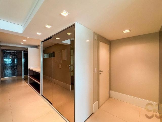 Casa para venda em Centro em Balneário Camboriú Santa Catarina de 153.00m² com 4 Quartos, 4 Suítes e 2 Garagens