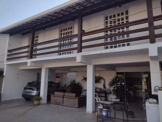 Casa para venda em Centro em Betim Minas Gerais de 216.00m² com 4 Quartos, 1 Suíte e 4 Garagens