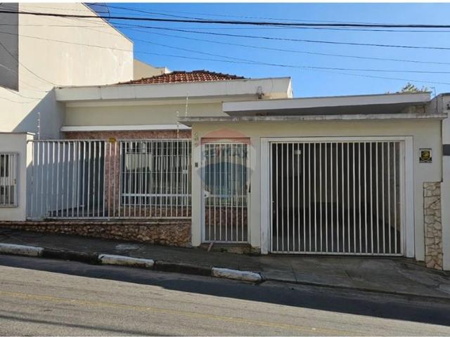 Casa para venda em Centro em Bragança Paulista São Paulo de 338.00m² com 3 Quartos e 1 Garagem