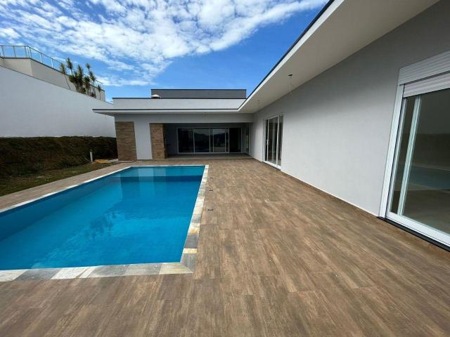 Casa para venda em Centro em Itupeva São Paulo de 321.00m² com 3 Quartos, 3 Suítes e 4 Garagens