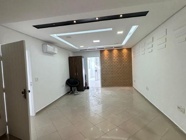 Casa para venda em Centro em Jundiaí São Paulo de 333.00m² com 5 Quartos e 5 Garagens