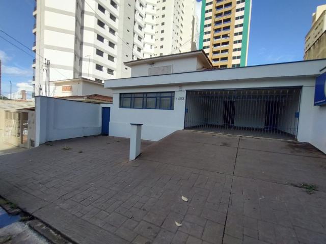 Casa para venda em Centro em Piracicaba São Paulo de 248.00m² com 1 Quarto, 2 Suítes e 5 Garagens