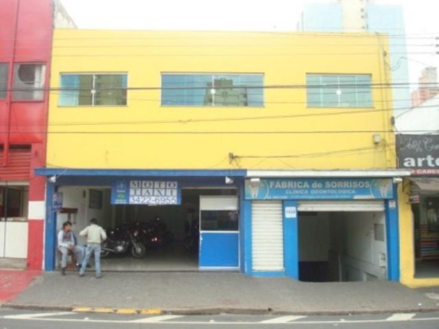Casa para venda em Centro em Piracicaba São Paulo de 441.00m² com 2 Quartos, 1 Suíte e 7 Garagens