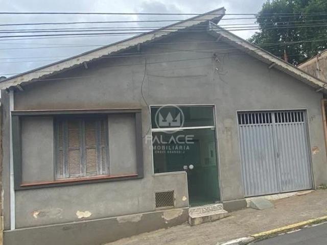 Casa para venda em Centro em Piracicaba São Paulo de 50.00m² com 1 Quarto, 1 Suíte e 1 Garagem