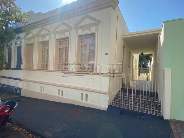 Casa para venda em Centro em São Carlos São Paulo de 110.00m² com 3 Quartos e 4 Garagens